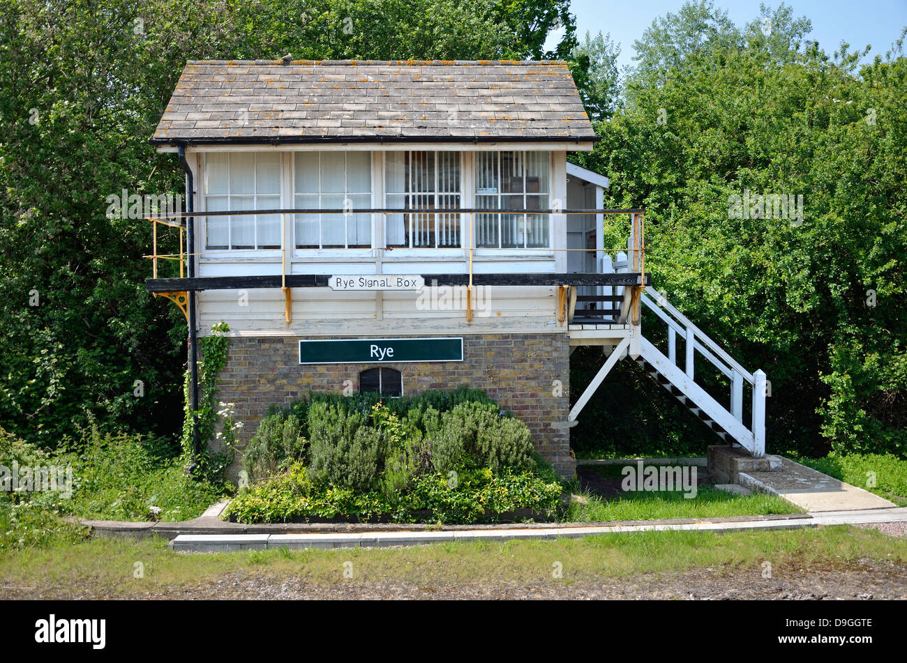 Rail signal box uk hi-res stock photography and images - Alamy