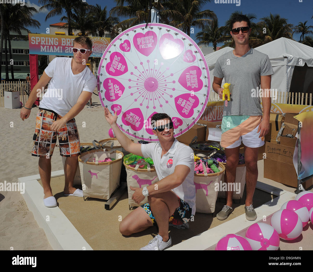 Actor's Jonnie Penn, Dave Lingwood and Ben Nemtim of The Buried Life ...