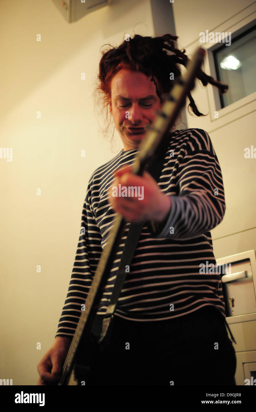 Jeremy cunningham bass hi-res stock photography and images - Alamy