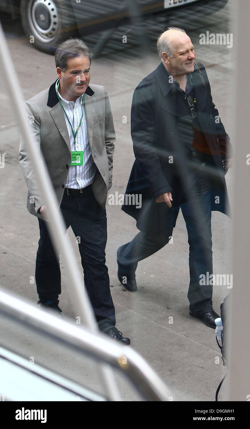 Richard keys andy gray hi-res stock photography and images - Alamy