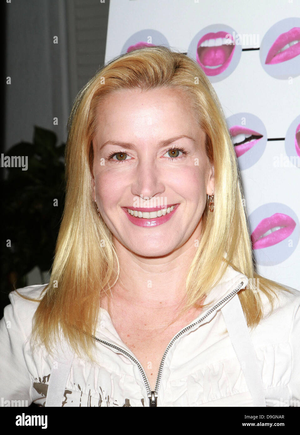 Angela shields hi-res stock photography and images - Alamy