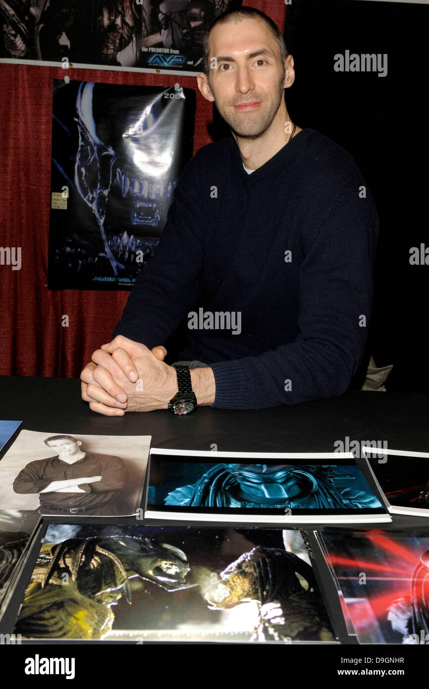 Ian Whyte Wizard World Toronto Comic Con held at the Direct Energy ...