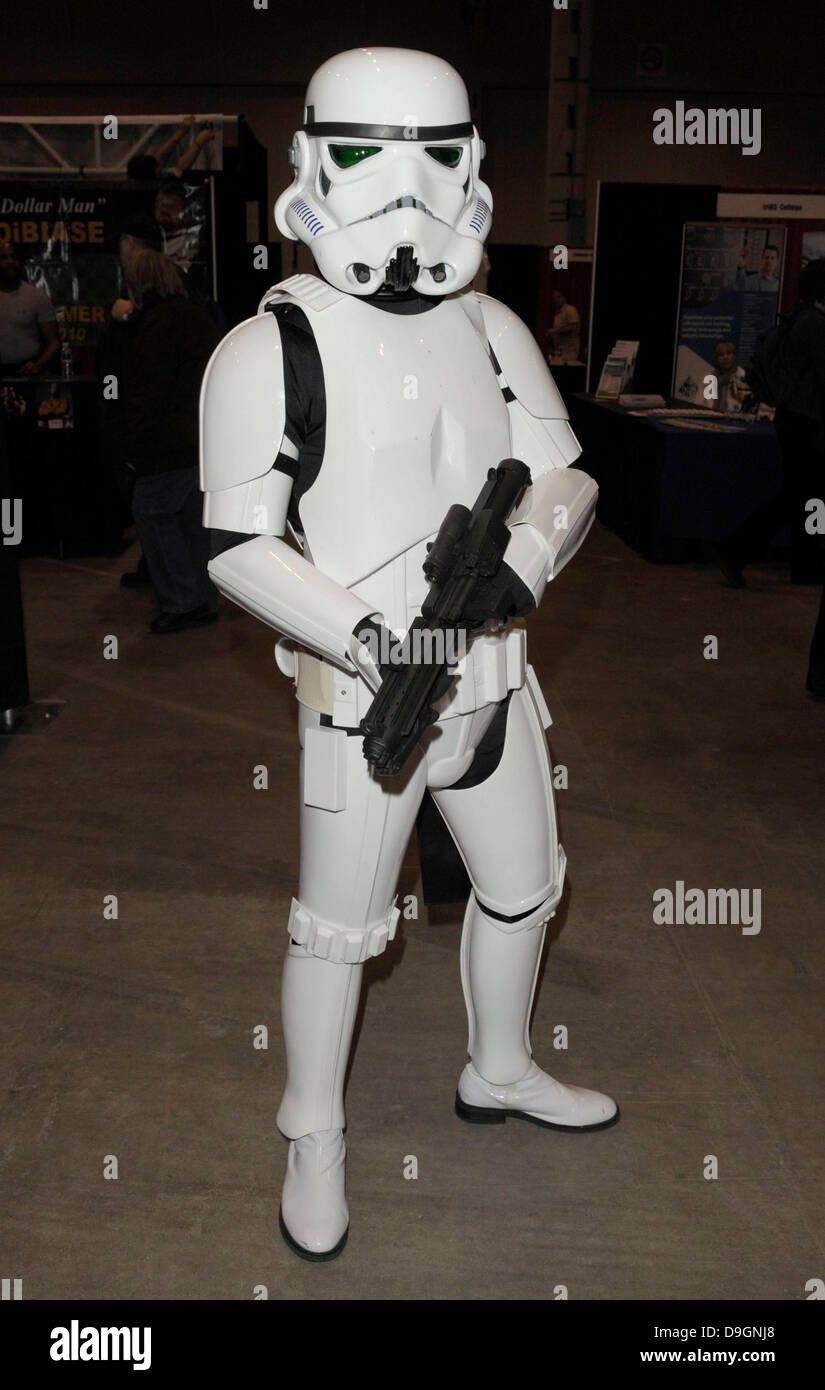 Stormtrooper comic hi-res stock photography and images - Alamy