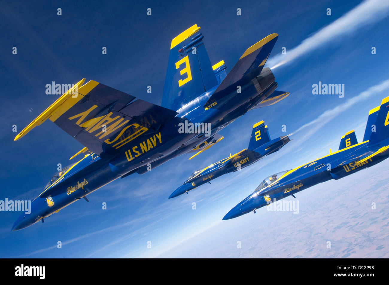 Blue angels formation hi-res stock photography and images - Alamy