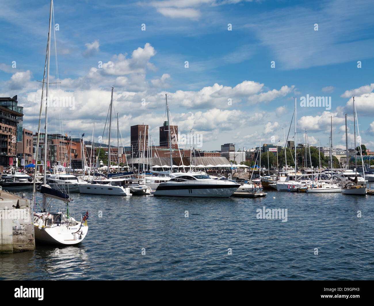 Norway europe scandinavia harbours boats boat hi-res stock photography ...