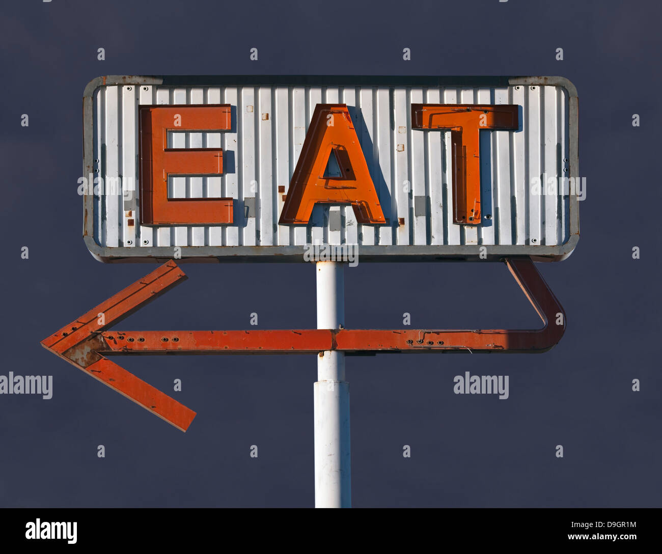 Vintage roadside restaurant sign route 66 hi-res stock photography and ...