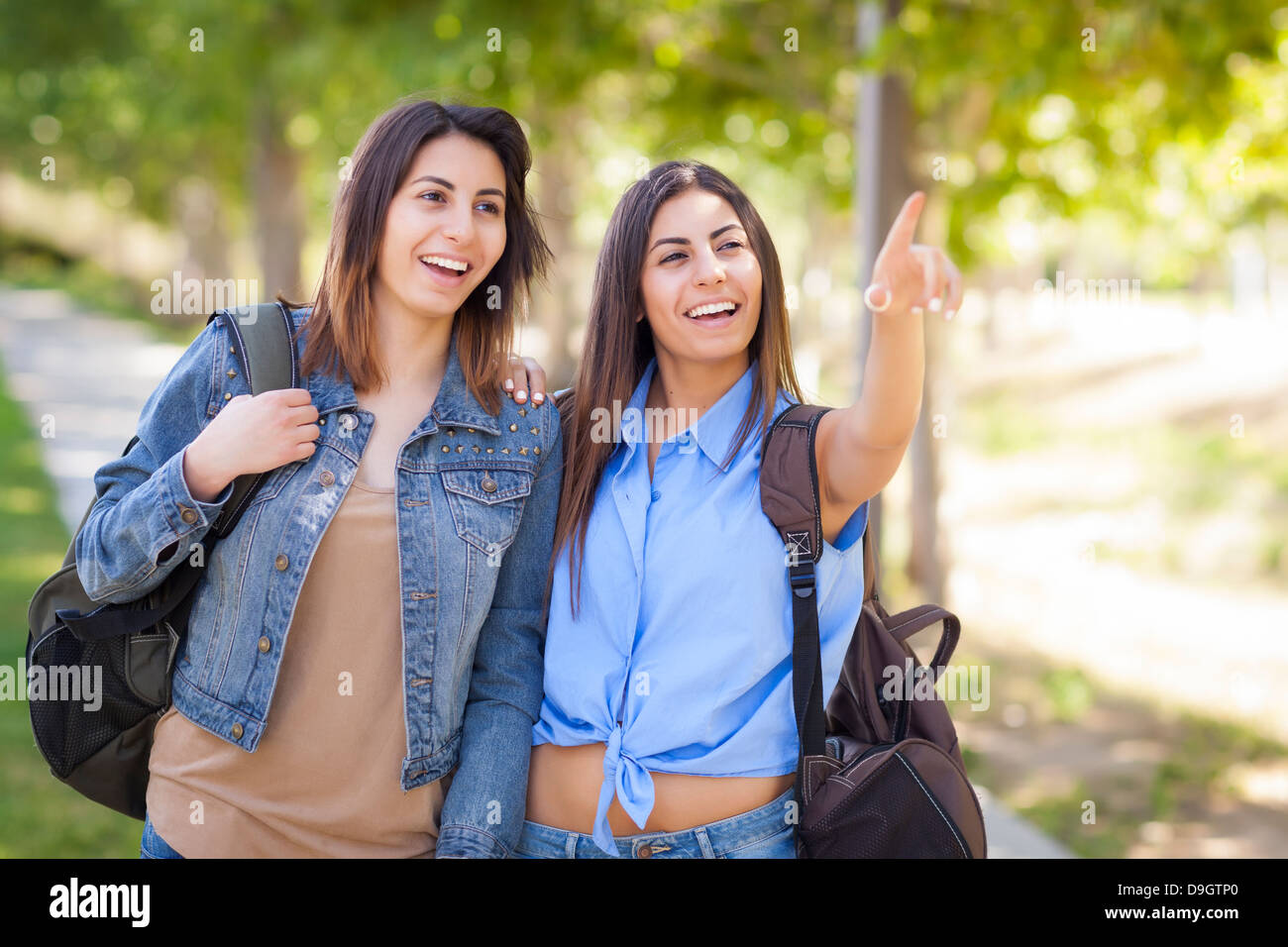 Backpacks Girls Stock Photos & Backpacks Girls Stock Images - Alamy