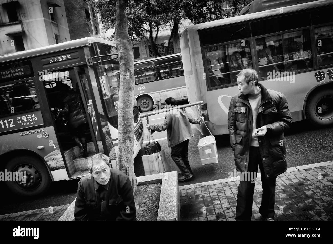 China chongqing bus Black and White Stock Photos & Images - Alamy