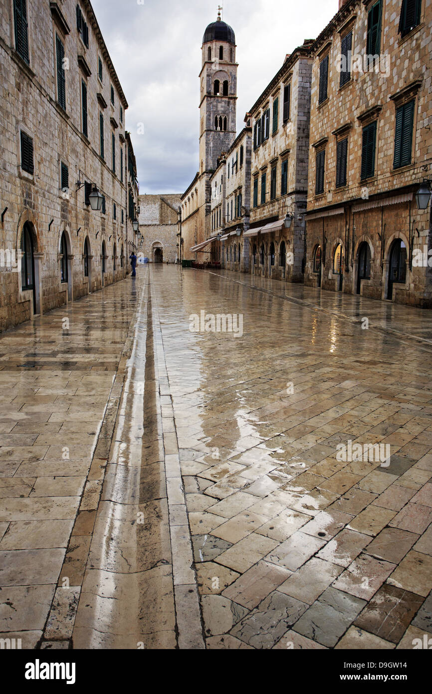 Dawn rain hi-res stock photography and images - Alamy