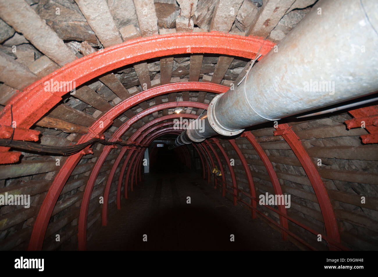 Mine tunnel with path Stock Photo - Alamy