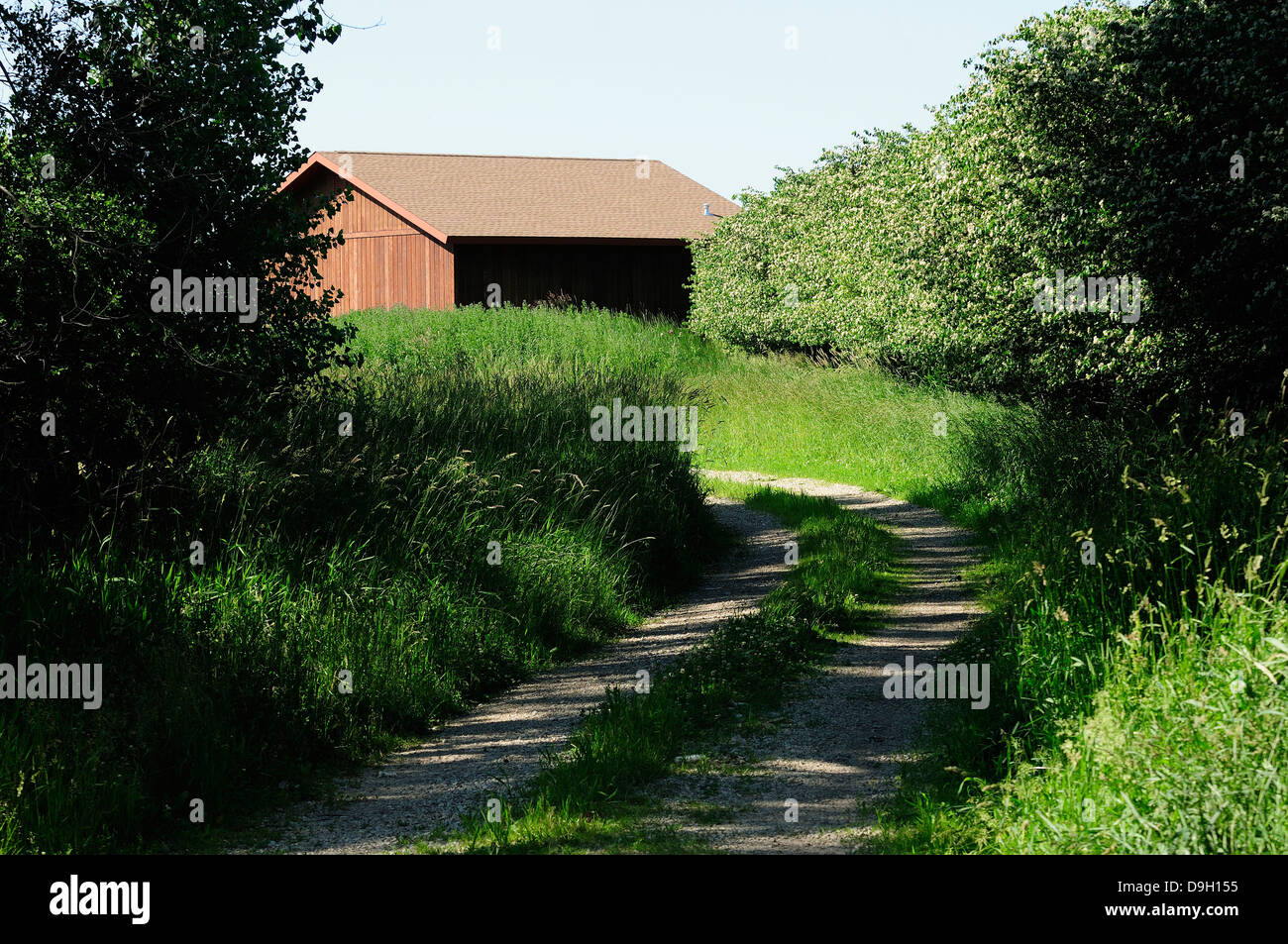Farm driveway entrance hi-res stock photography and images - Alamy