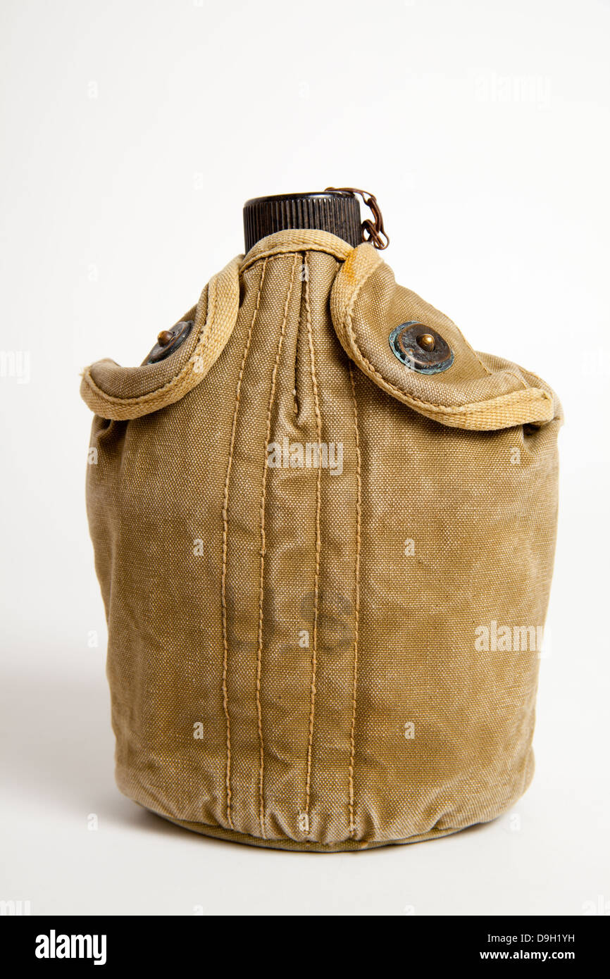 World war two military equipment hi-res stock photography and images ...