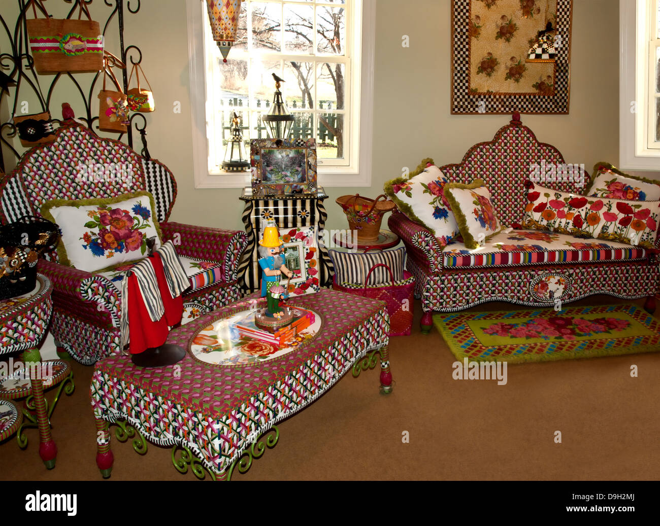 quaint senior or elderly person's living room Stock Photo - Alamy