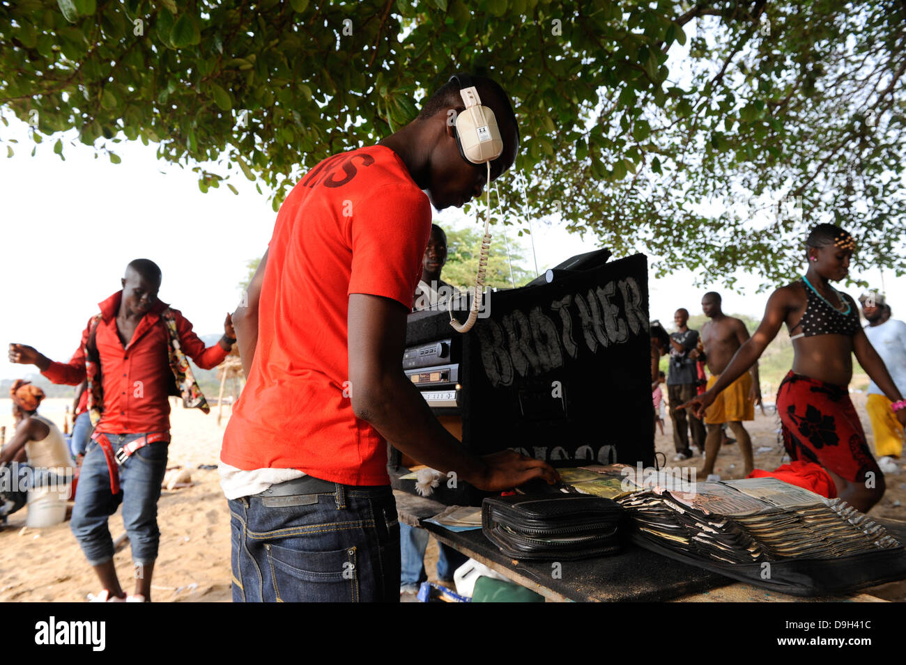 SIERRA LEONE , young people from Freetown have a private party with ...