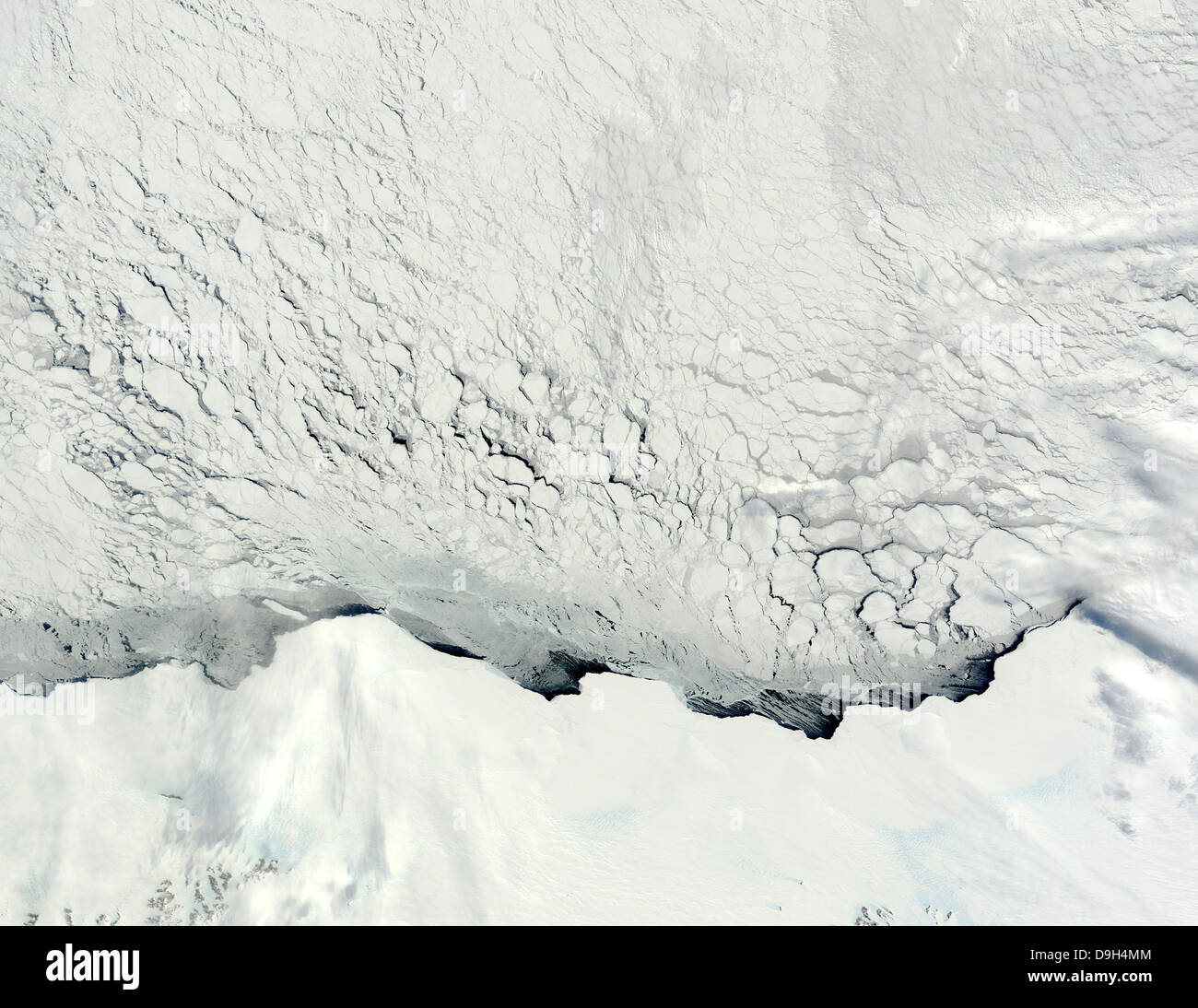 Antarctic ice shelf hi-res stock photography and images - Alamy