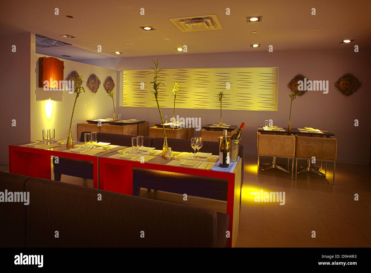 Sushi Restaurant Interior High Resolution Stock Photography and Images ...