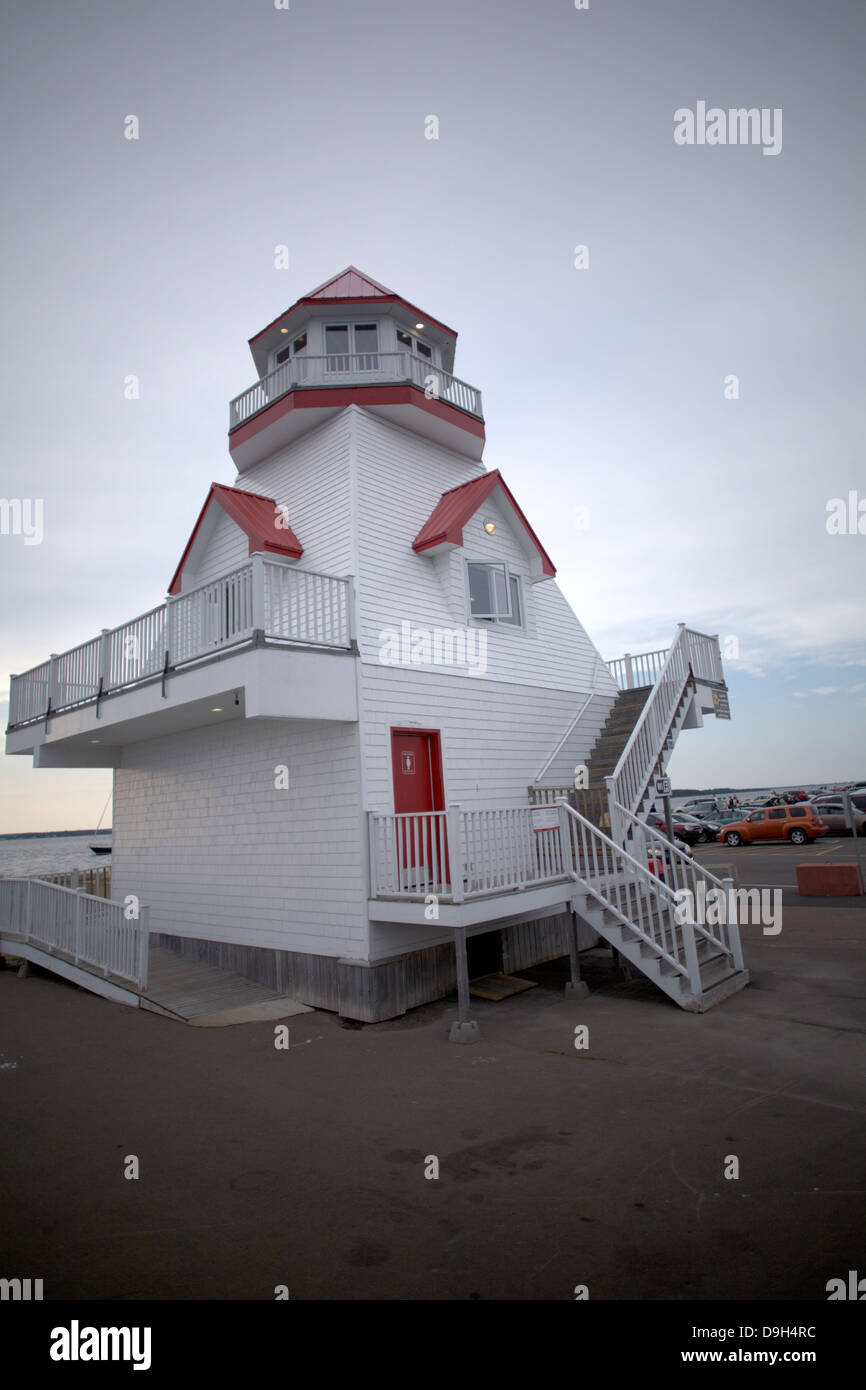 The lighthouse located at the end of the Pointe-du-Chêne Wharf located ...