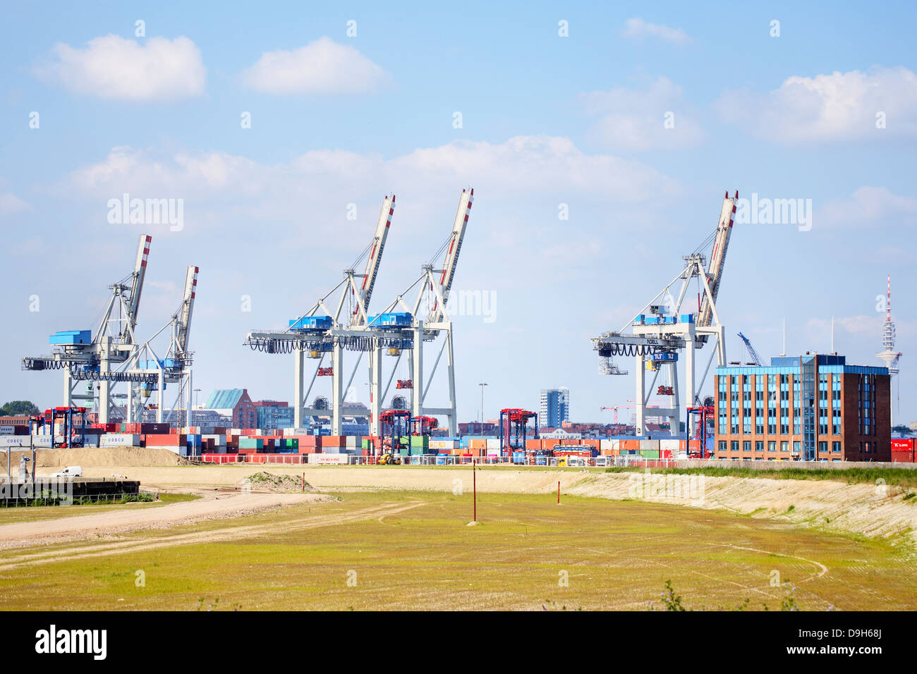 Hamburg terminal container hi-res stock photography and images - Alamy
