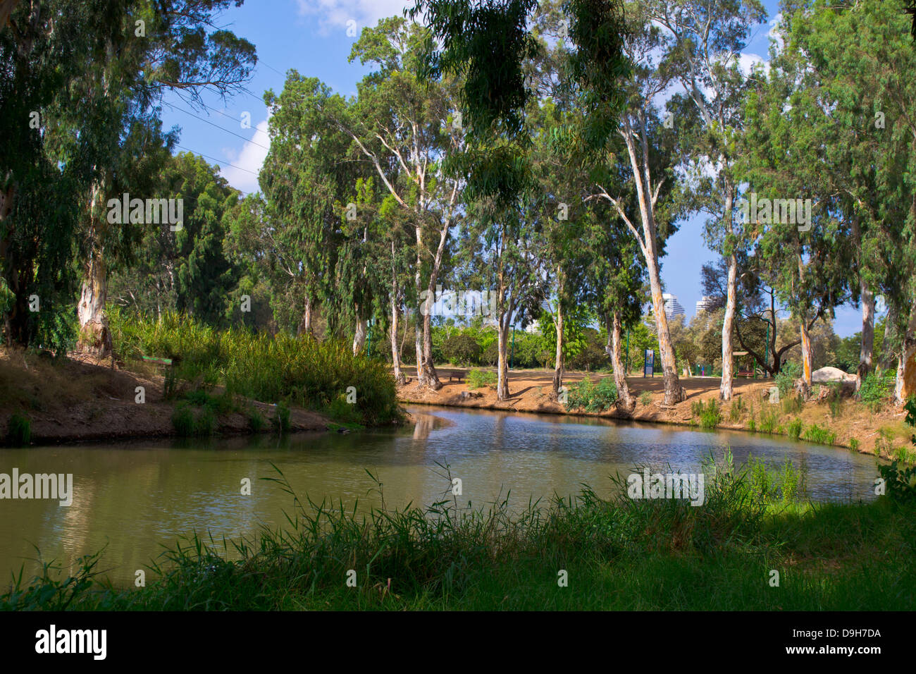 Yarkon park hi-res stock photography and images - Alamy