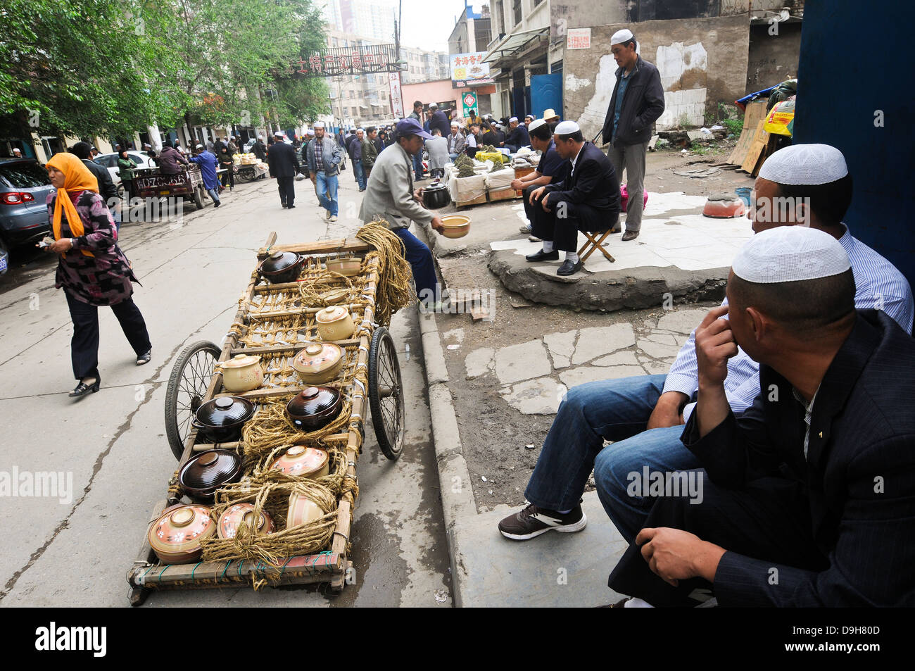 Xining street hi-res stock photography and images - Alamy