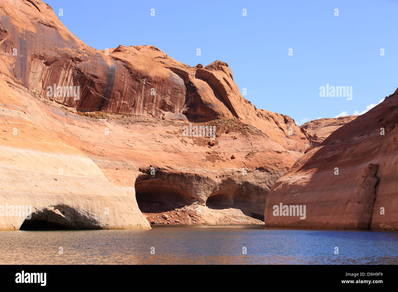 Water Caves in Moki Canyon in Lake Powell, Utah Stock Photo - Alamy