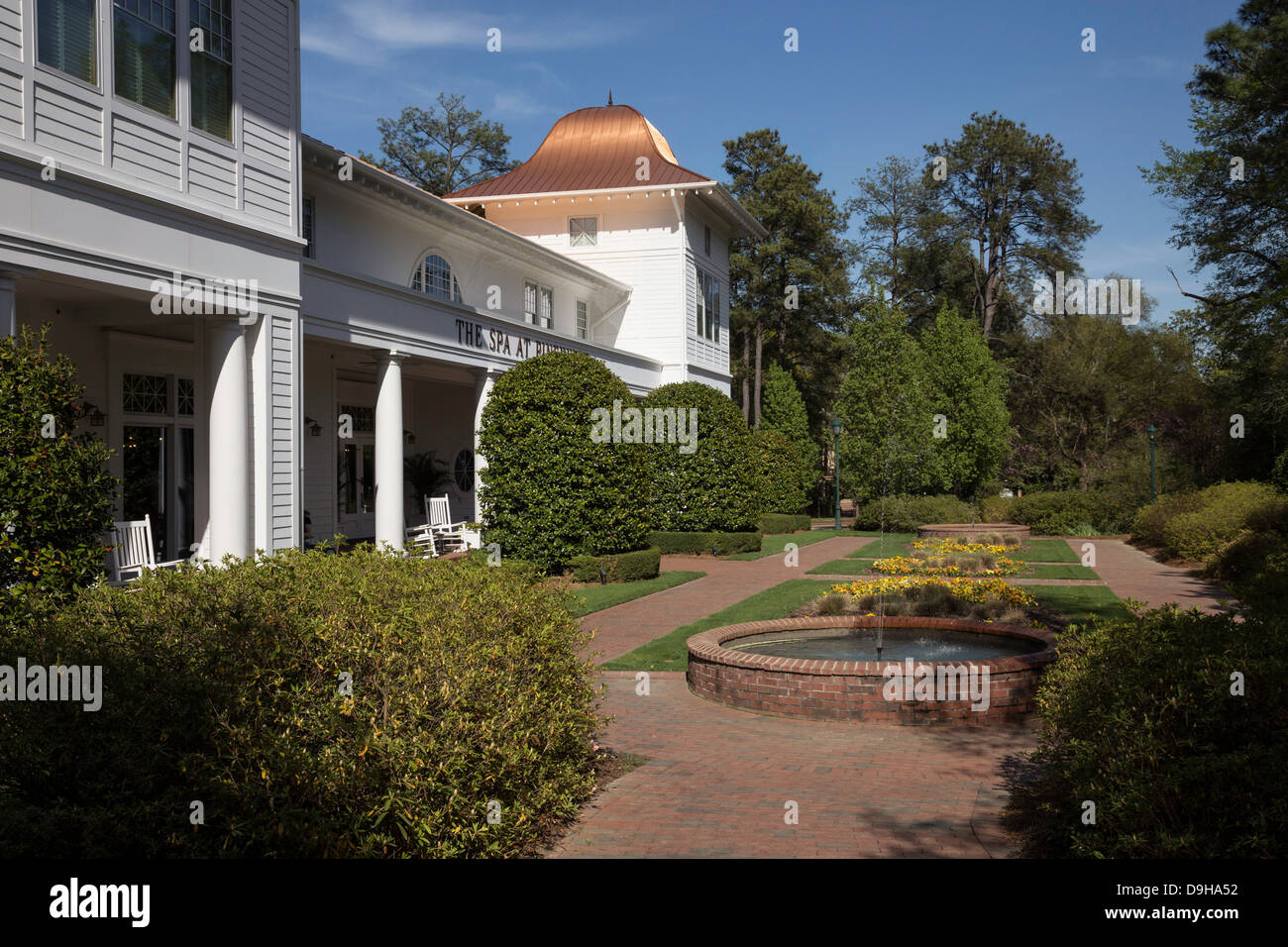 Pinehurst resort carolina spa hi-res stock photography and images - Alamy
