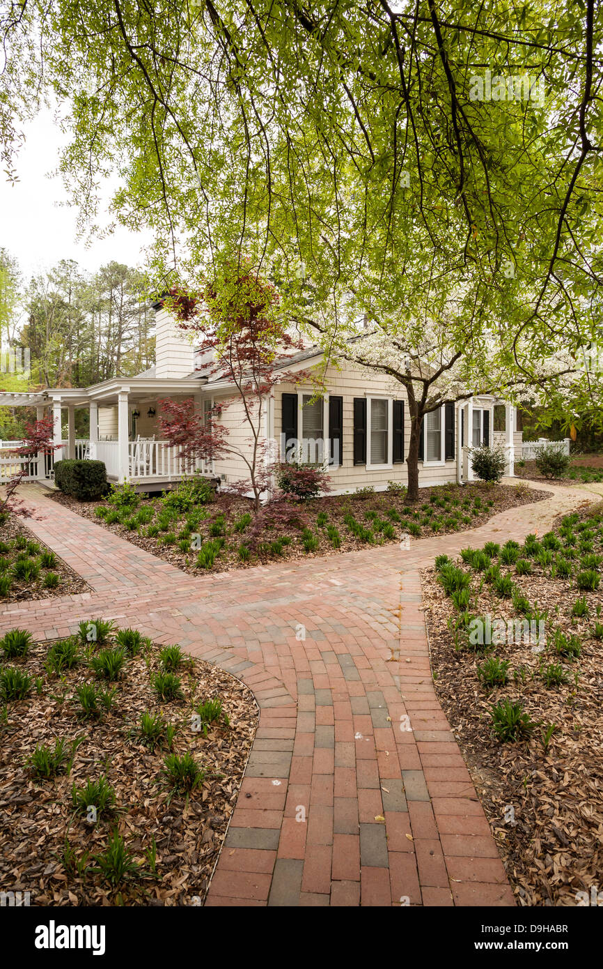 Showcase Residential Cottage, USA Stock Photo - Alamy