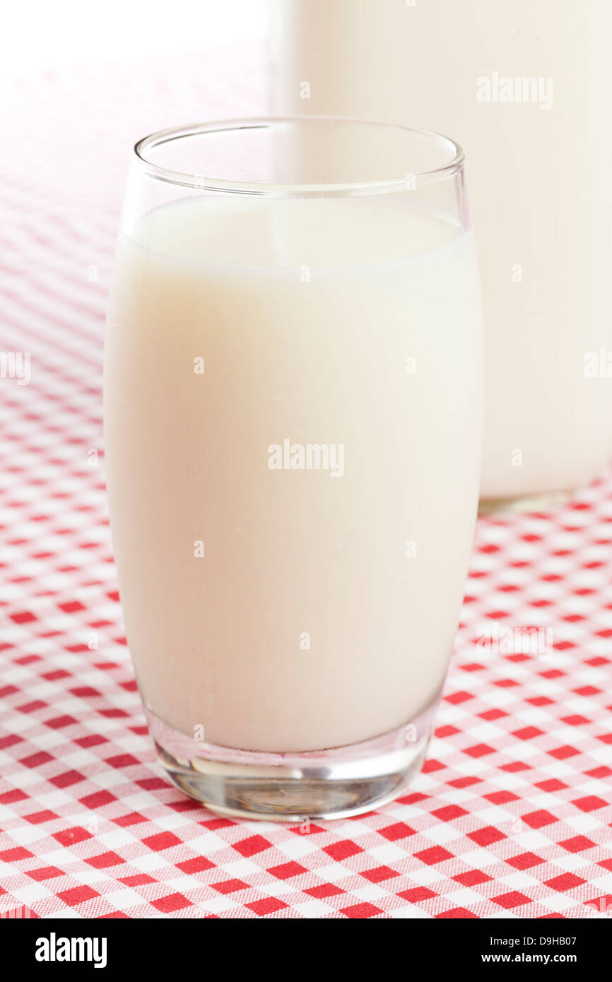 Tall glass of milk hi-res stock photography and images - Alamy