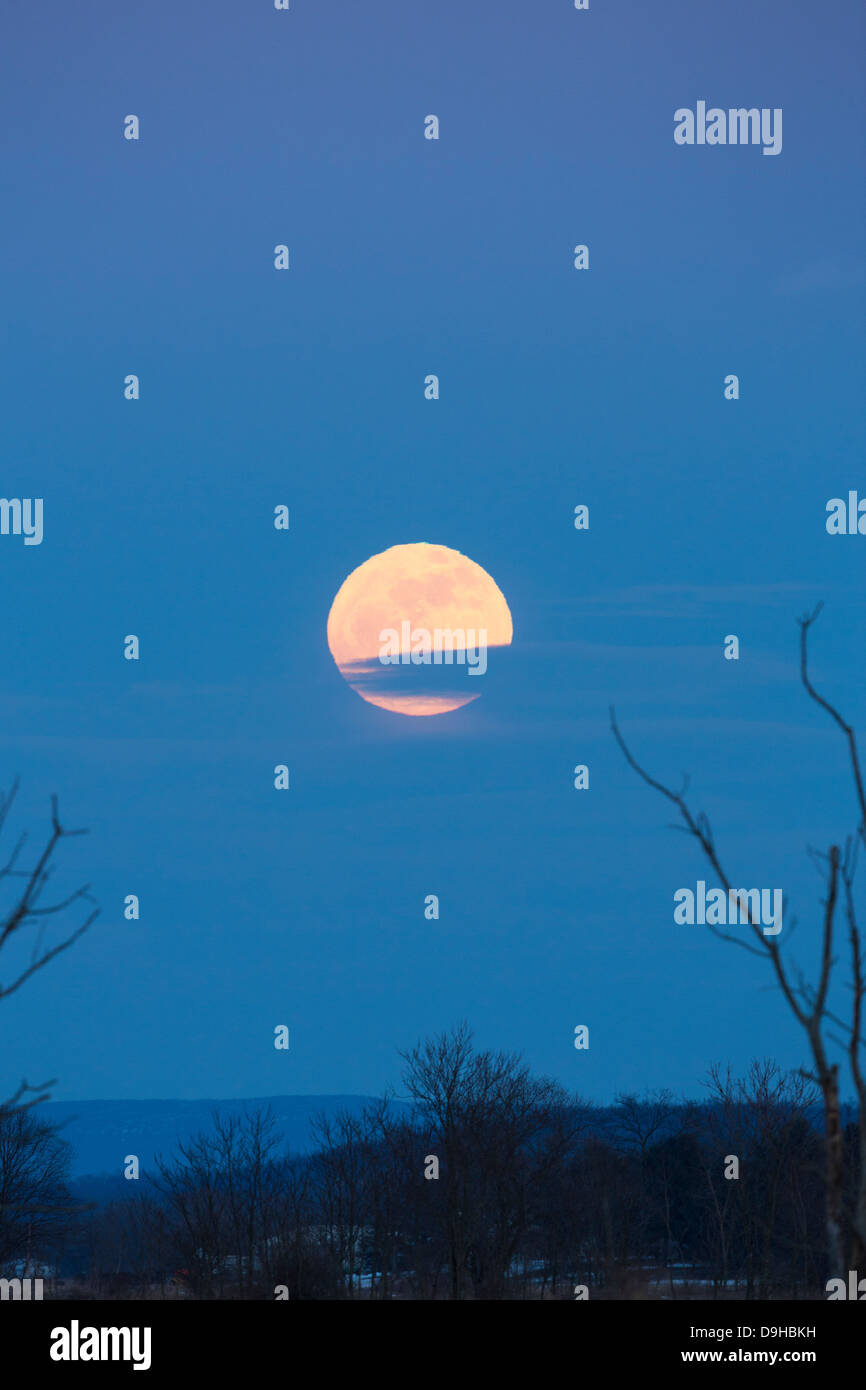 Changing phases moon hi-res stock photography and images - Alamy