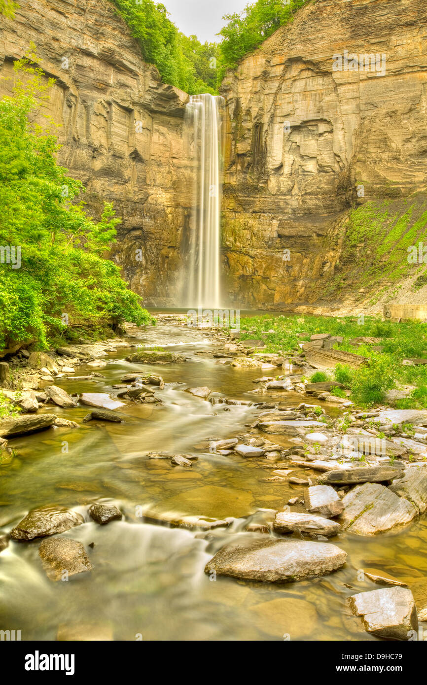 Peace waterfall hi-res stock photography and images - Alamy