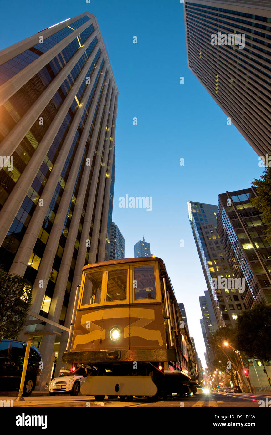 Cable car station at the Embarcadero in downtown San Francisco Stock ...