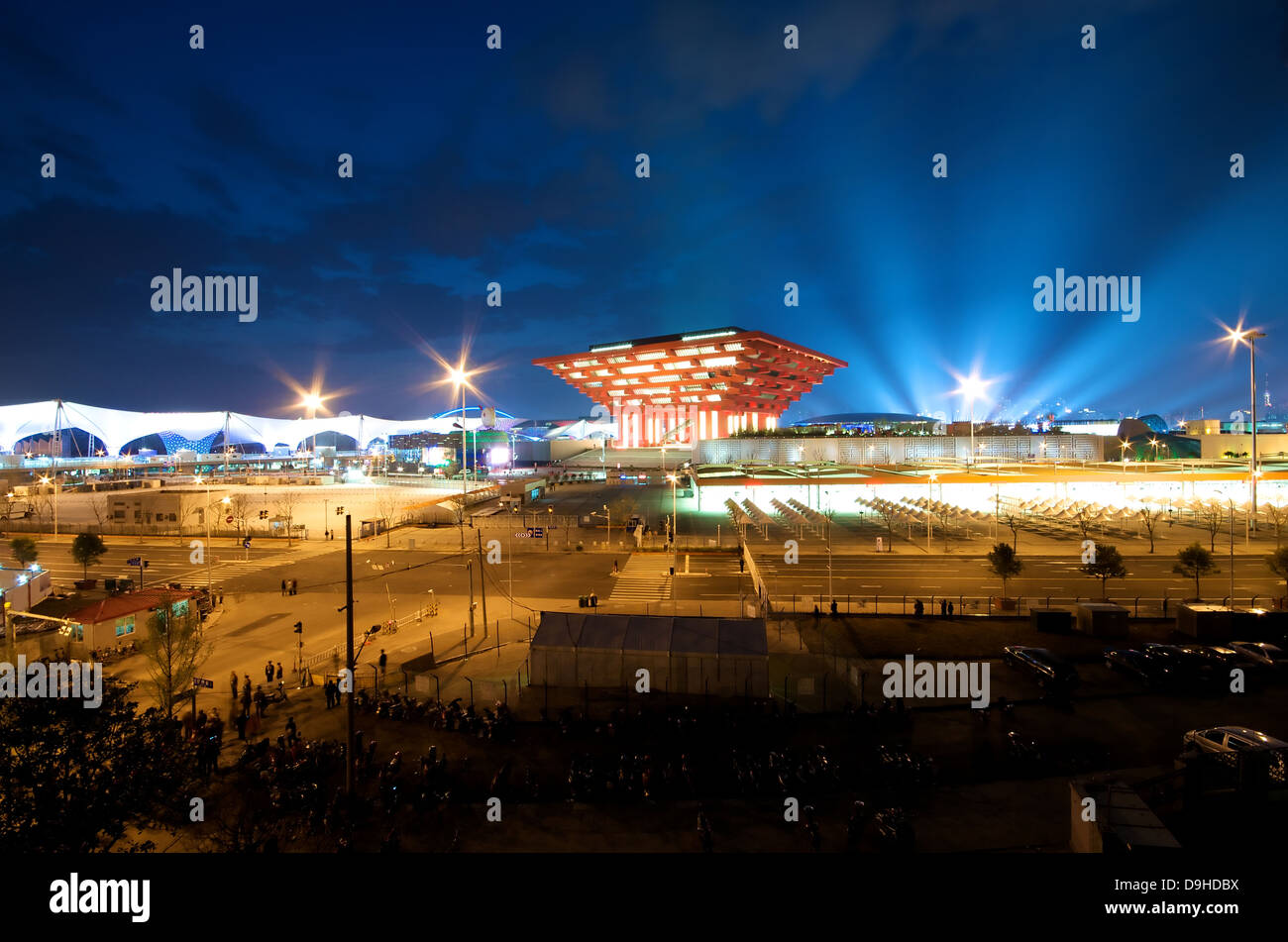 2010 Shanghai World Expo Building china pavilion at night Stock Photo ...