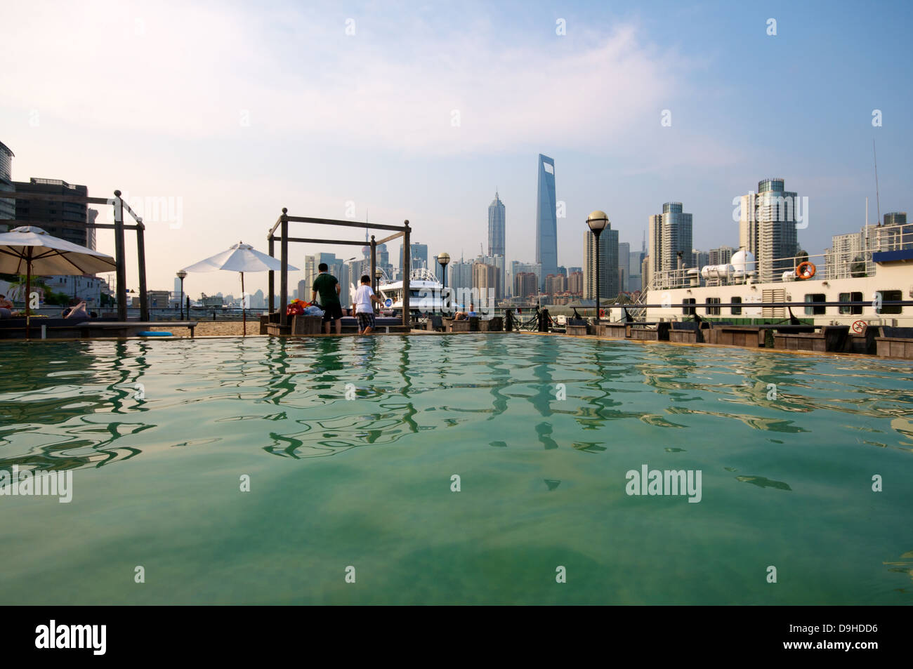 Beach in Shanghai City by the Pudong River Stock Photo - Alamy