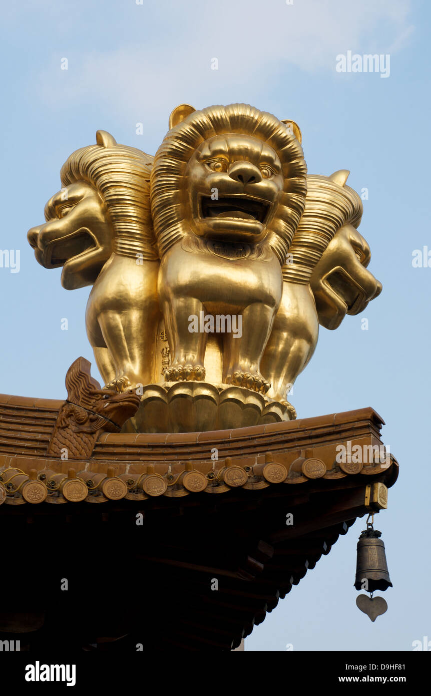 Golden Chinese Lion Statue Jing An Temple Shanghai Stock Photo - Alamy