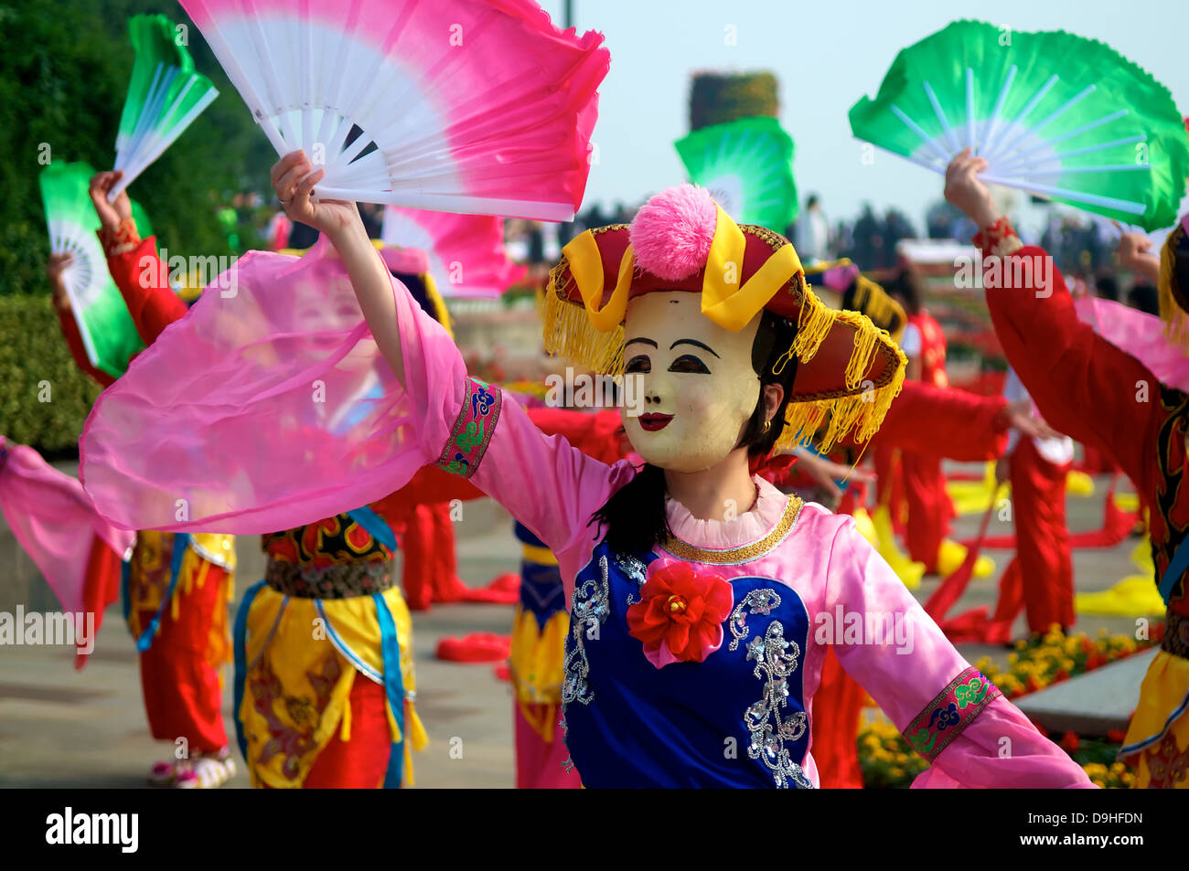 Chinese classical dance hi-res stock photography and images - Alamy