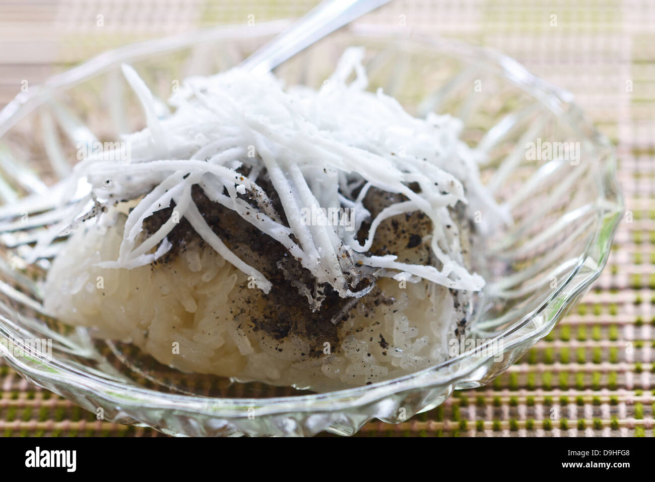 Sticky rice with steamed custard,Thai dessert Stock Photo - Alamy