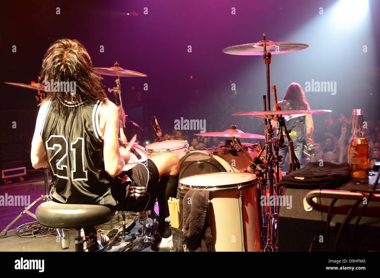 Valerie chaney hi-res stock photography and images - Alamy