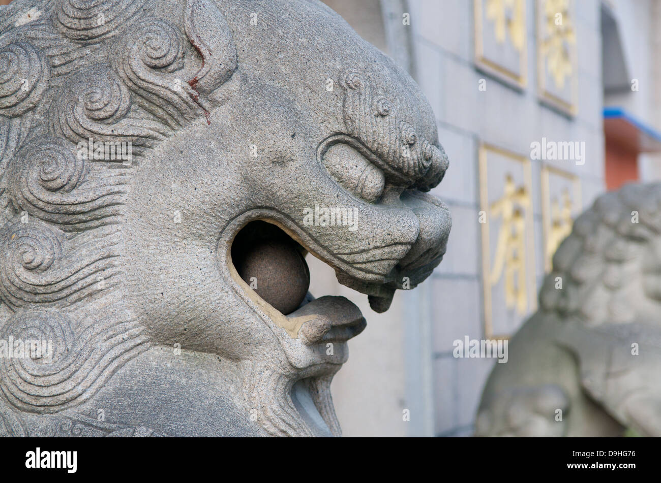 Stone Chinese Lion Statue Jing An Temple Shanghai Stock Photo - Alamy
