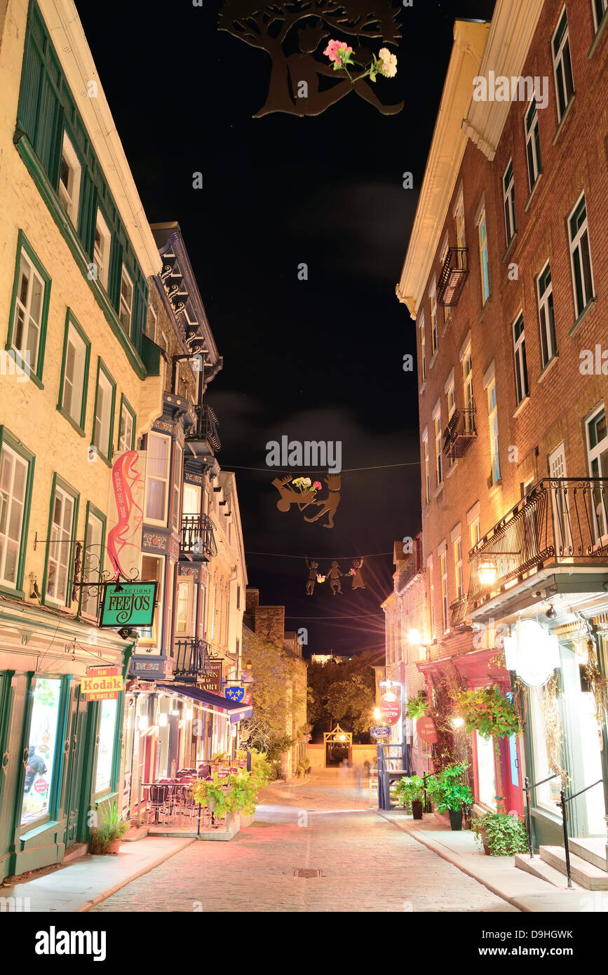 Old street at night Stock Photo - Alamy
