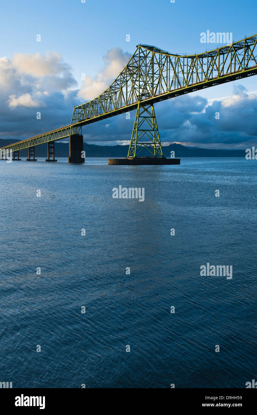 US Highway 101 crosses the Columbia River between Oregon and Washington ...