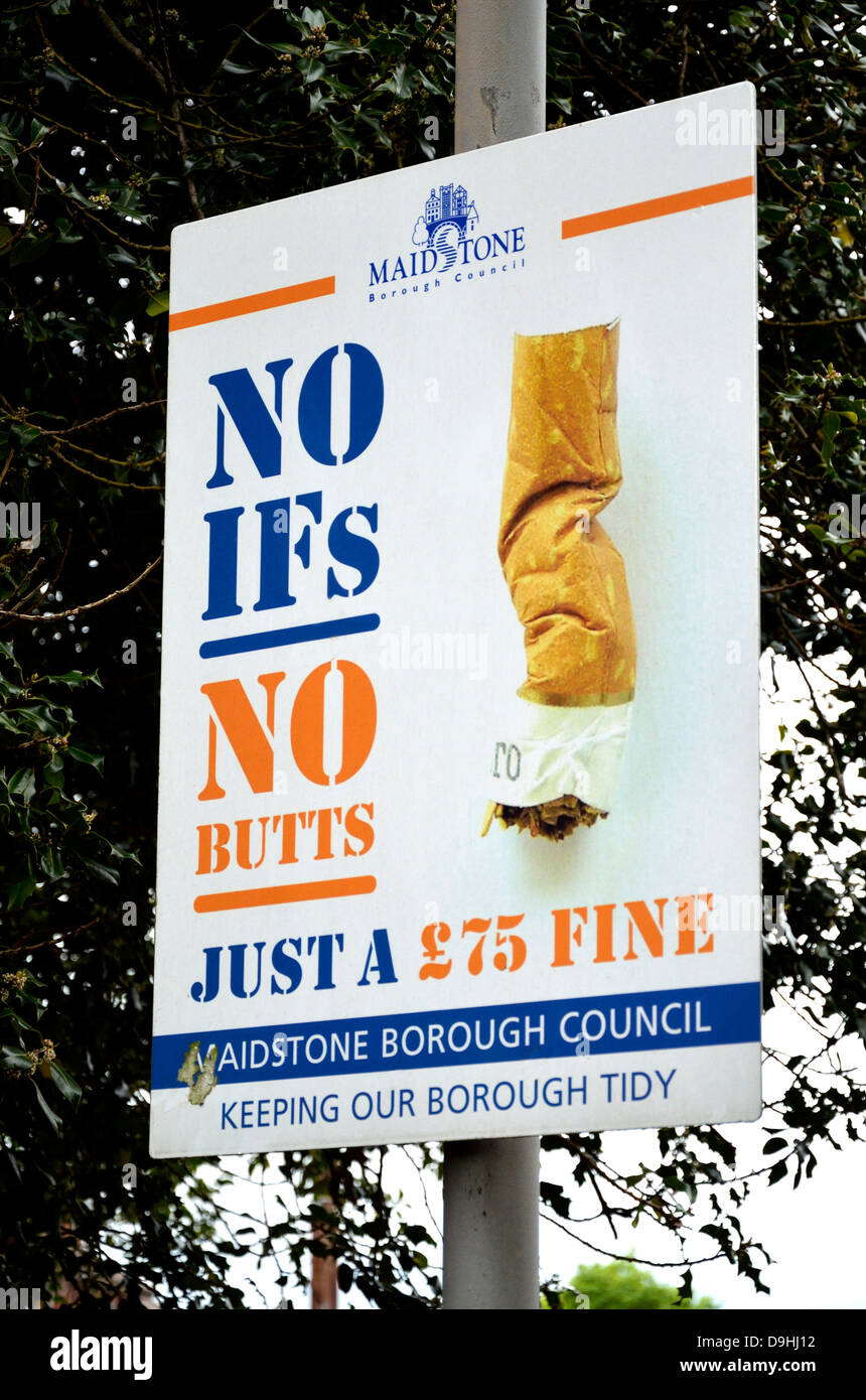 Cigarette warning sign hi-res stock photography and images - Alamy