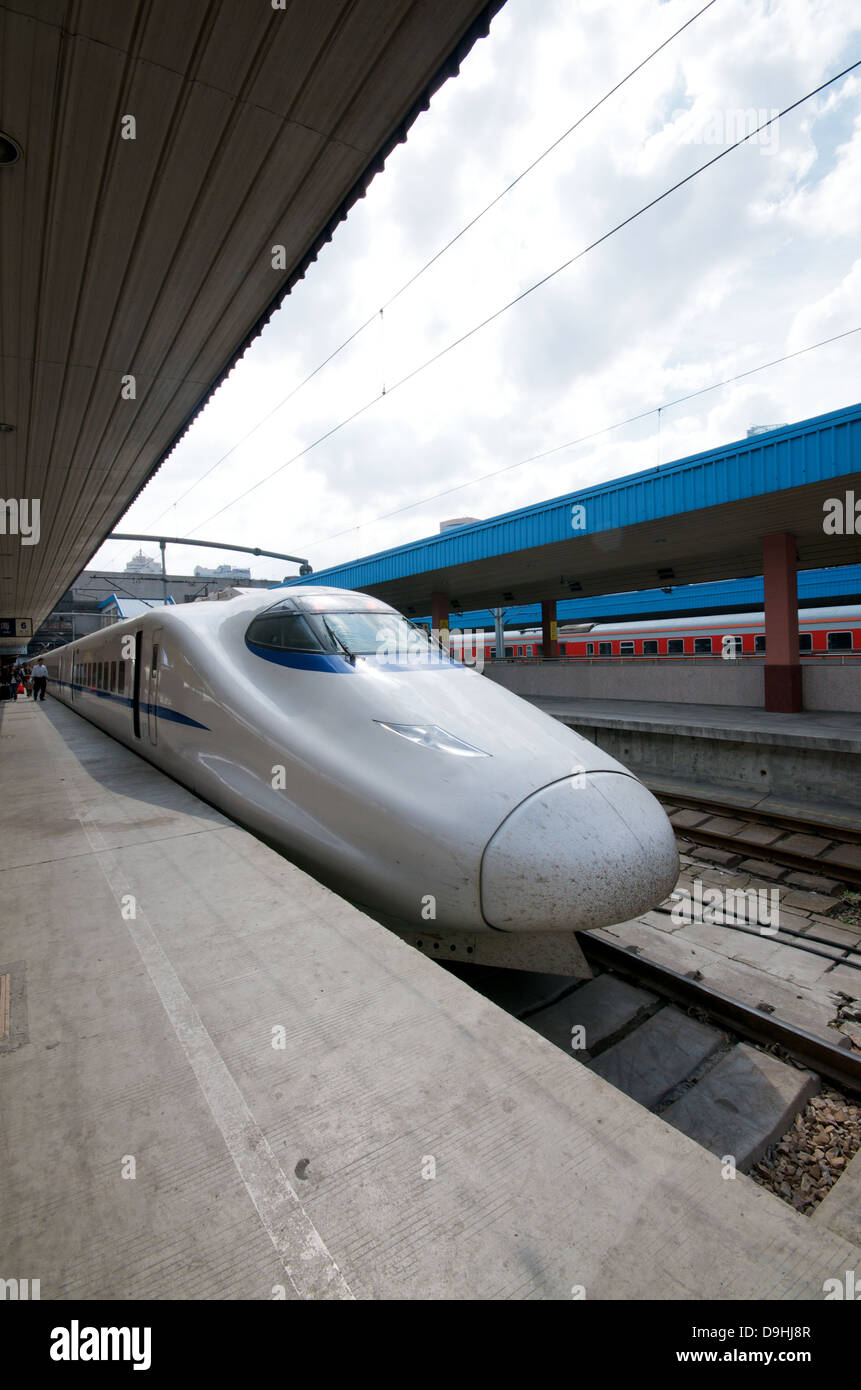 Chinese high speed shanghai hi-res stock photography and images - Alamy