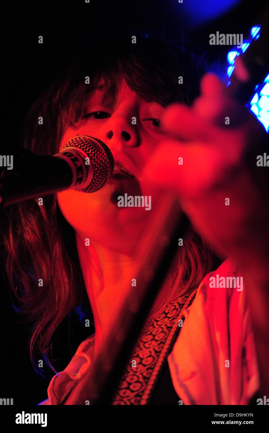 Emma Gillespie aka Emma's Imagination performs at Glee Club. Birmingham ...