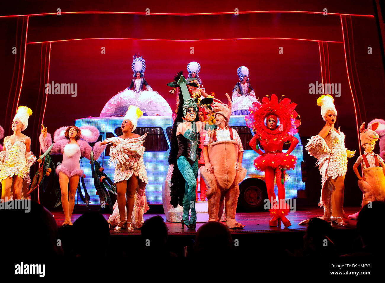 The Cast Opening night of the Broadway musical production of 'Priscilla ...