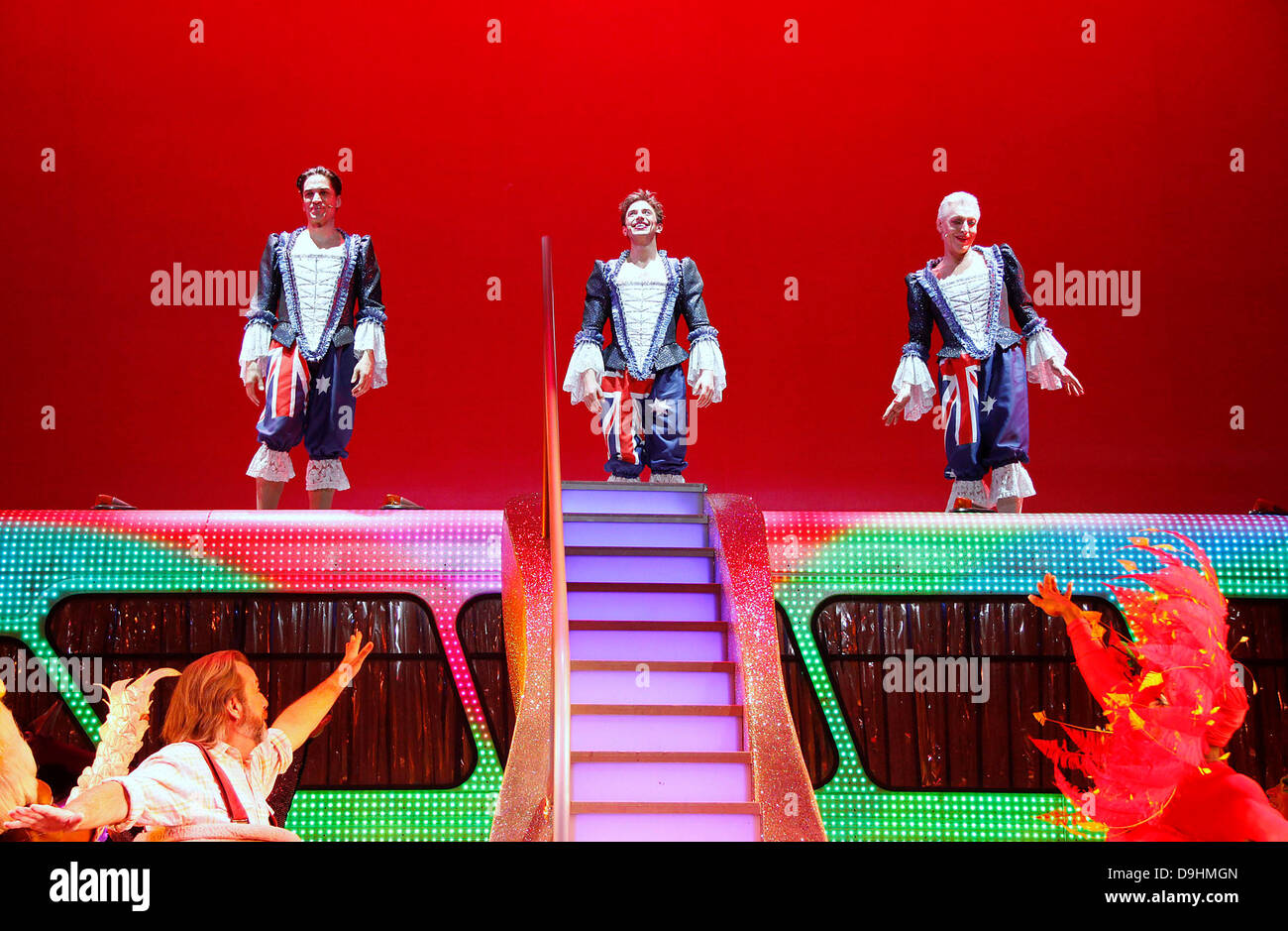 The Cast Opening night of the Broadway musical production of 'Priscilla ...