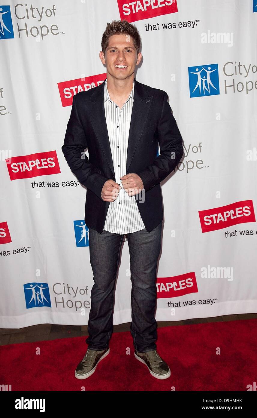 Jake Whetter 2011 Concert for Hope at Gibson Amphitheatre Universal ...