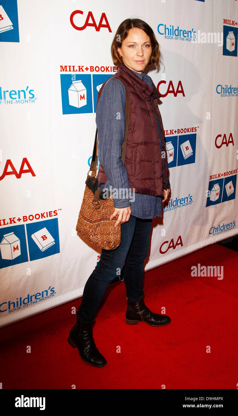 Kelli Williams at the 2nd Annual Milk and Bookies Story Time ...