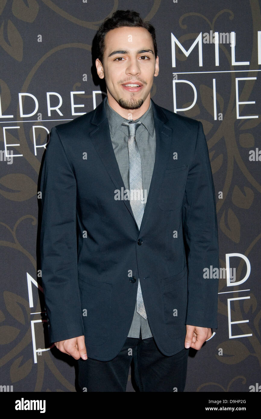 Victor Rasuk The New York Premiere of 'Mildred Pierce' - Arrivals New ...