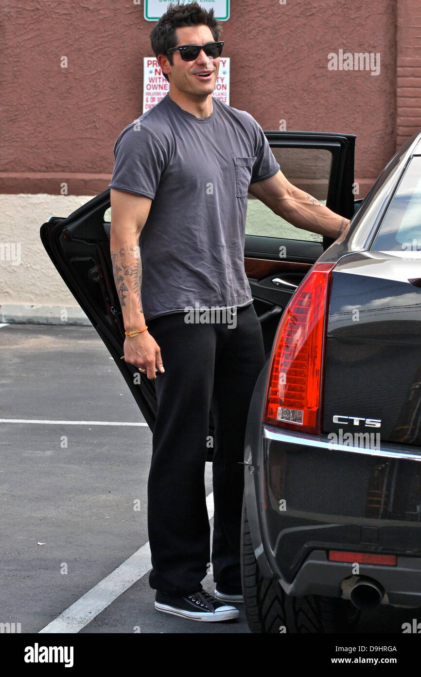 Mike Catherwood Shirtless