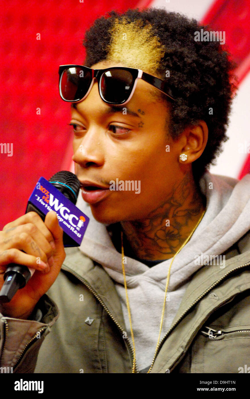 Rapper Wiz Khalifa promoting his latest release 'Rolling Papers' at ...